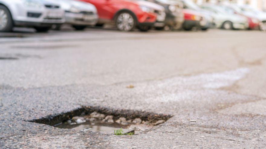 The Differences Between Cold Patch vs. Hot Mix Asphalt